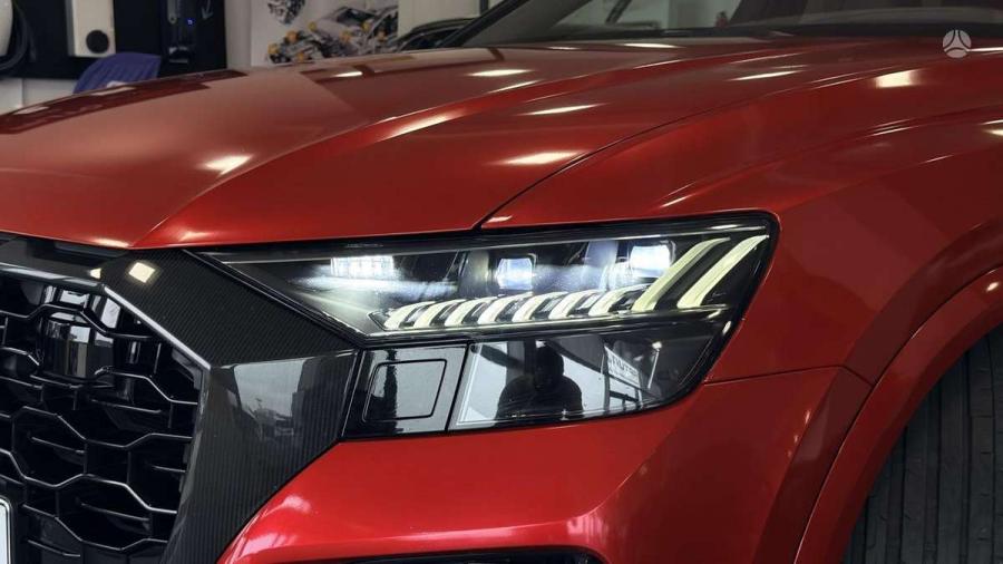 Red Audi RS Q8 2020 in Vilnius, with an engine capacity of 4.00 L and mileage of 102 thousand km for 79989 €, photo 37 on AUTOMOTO.COM.LV