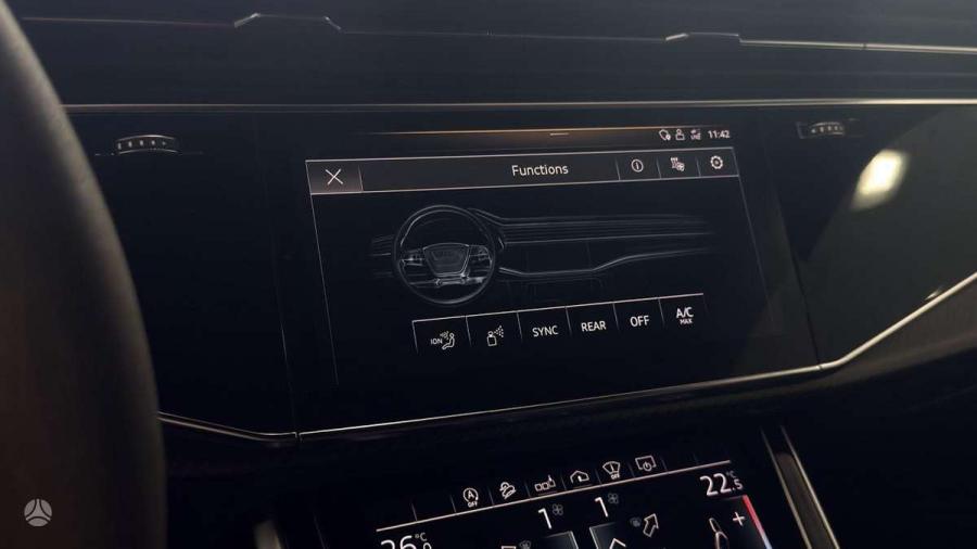 Sarkans Audi RS Q8 2020 Viļņa, ar dzinēja tilpumu 4.00 L un nobraukumu 102 tūkst. km par 79989 €, foto 17 vietnē AUTOMOTO.COM.LV