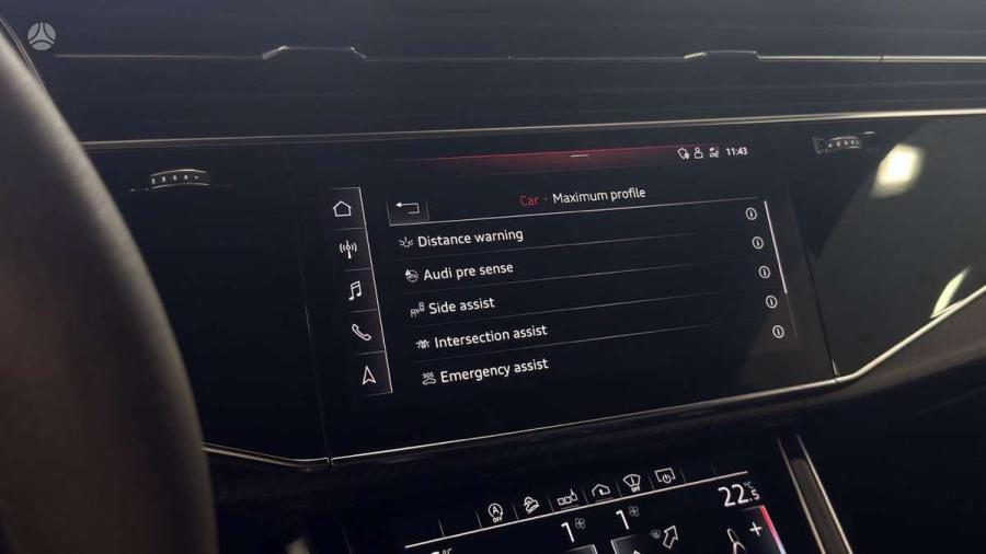 Red Audi RS Q8 2020 in Vilnius, with an engine capacity of 4.00 L and mileage of 102 thousand km for 79989 €, photo 12 on AUTOMOTO.COM.LV