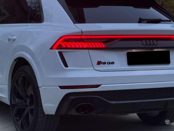White Audi RS Q8 2022 in Marijampole, with an engine capacity of 4.00 L and mileage of 100 thousand km for 83000 €, photo 4 on AUTOMOTO.COM.LV