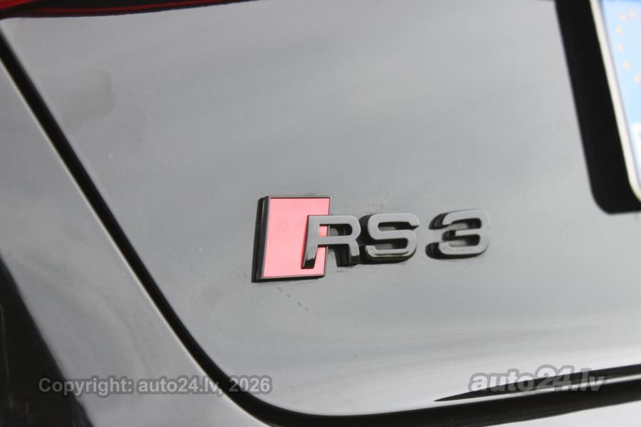 Melns Audi RS3 2016 Tallina, ar dzinēja tilpumu 2.50 L un nobraukumu 205 tūkst. km par 29900 €, foto 11 vietnē AUTOMOTO.COM.LV