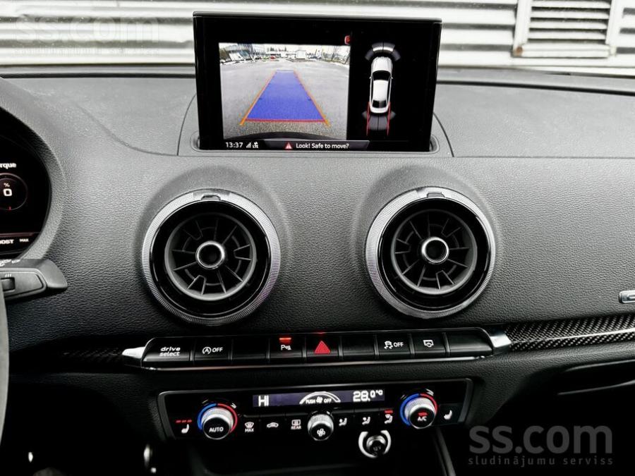 Melns Audi RS3 2019 Rīga, ar dzinēja tilpumu 2.50 L un nobraukumu 92 tūkst. km par 37900 €, foto 17 vietnē AUTOMOTO.COM.LV