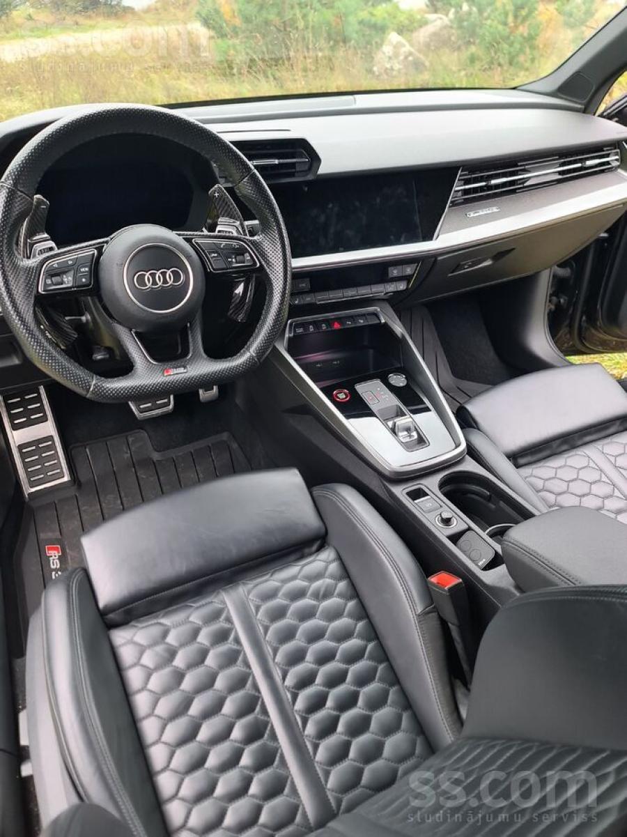 Black Audi RS3 2022 in Tallinn, with an engine capacity of 2.50 L and mileage of 99 thousand km for 45500 €, photo 10 on AUTOMOTO.COM.LV
