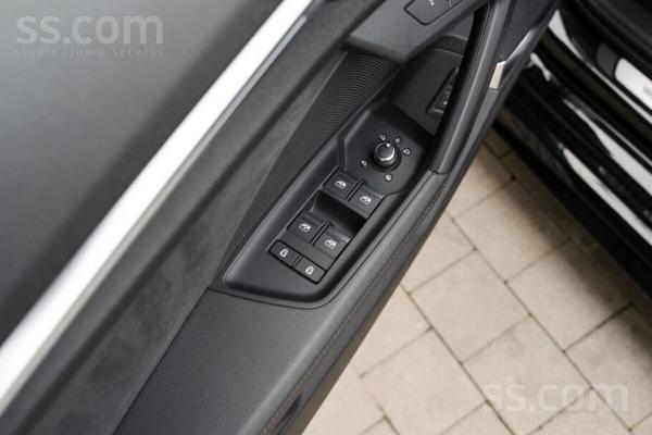 Black Audi RS3 2024 in Riga, with an engine capacity of 2.50 L and mileage of 102 thousand km for 46900 €, photo 10 on AUTOMOTO.COM.LV
