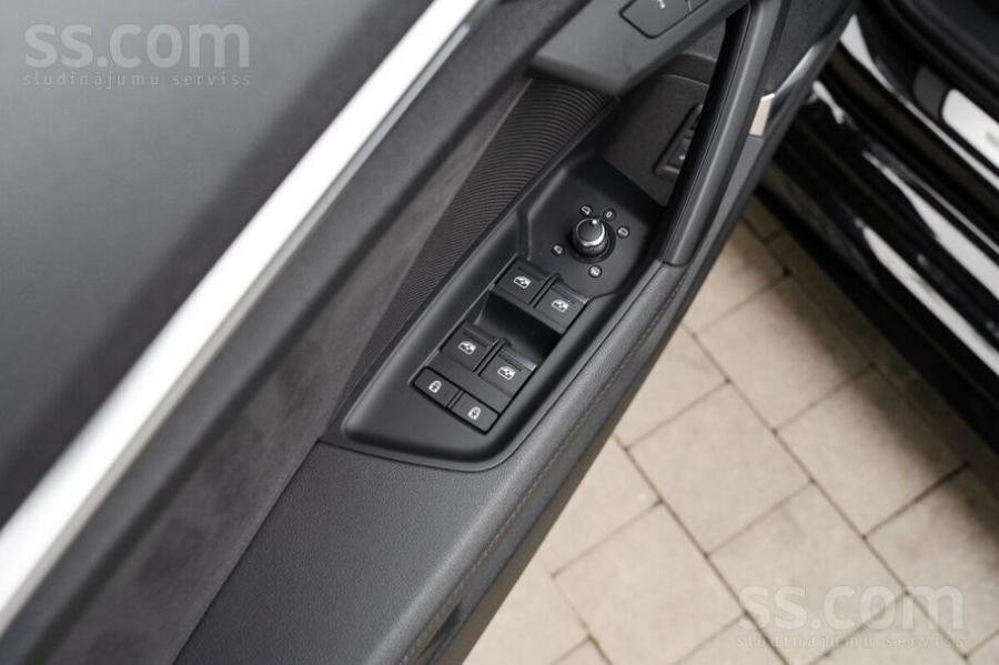 Black Audi RS3 2024 in Riga, with an engine capacity of 2.50 L and mileage of 102 thousand km for 46900 €, photo 11 on AUTOMOTO.COM.LV
