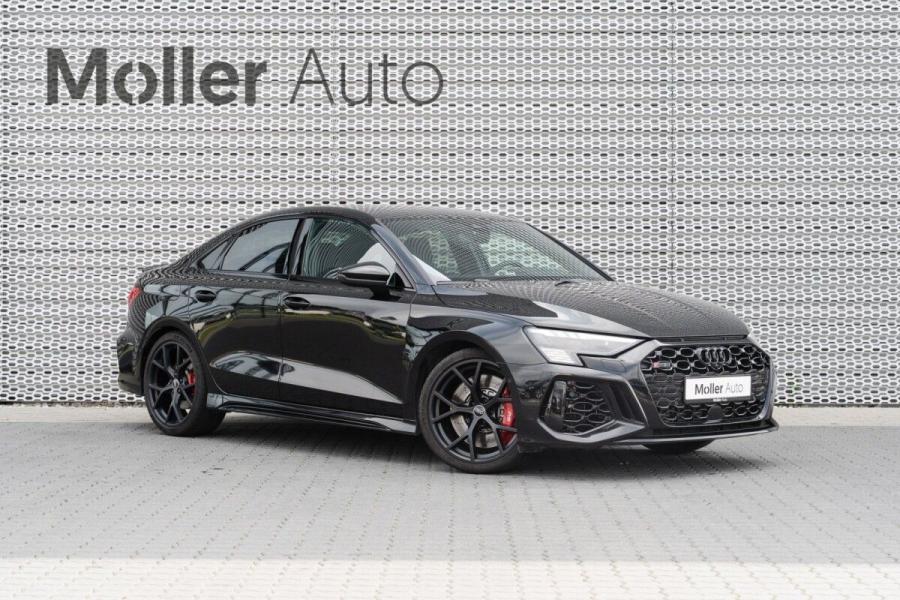 Black Audi RS3 2024 in Marupe, with an engine capacity of 2.50 L and mileage of 102 thousand km for 46900 €, photo 3 on AUTOMOTO.COM.LV