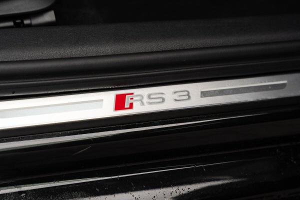 Black Audi RS3 2024 in Marupe, with an engine capacity of 2.50 L and mileage of 102 thousand km for 46900 €, photo 7 on AUTOMOTO.COM.LV