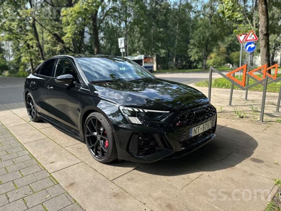 Черный Ауди РС3 2024 в Рига, объемом двигателя 2.50 л и пробегом 12 тыс. км за 57000 €, фото 5 на AUTOMOTO.COM.LV