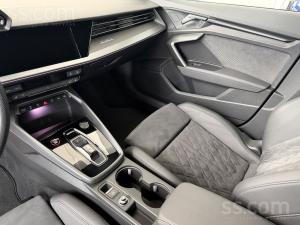 Melns Audi RS3 2025 Rīga, ar dzinēja tilpumu 2.50 L un nobraukumu 28 tūkst. km par 59900 €, foto 14 vietnē AUTOMOTO.COM.LV