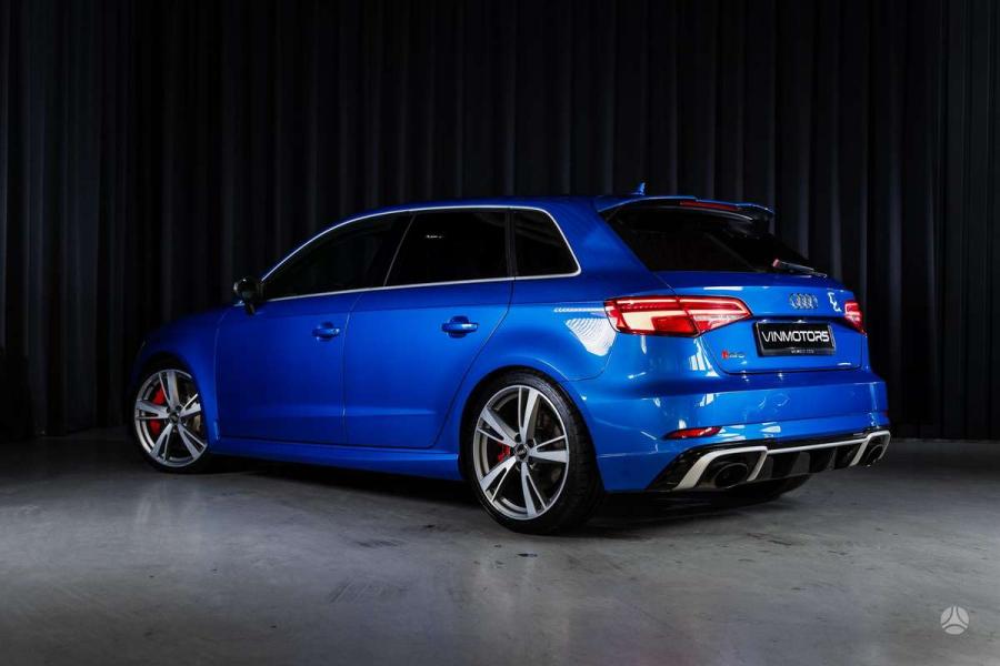 Zils Audi RS3 2017 Viļņa, ar dzinēja tilpumu 2.48 L un nobraukumu 135 tūkst. km par 36500 €, foto 7 vietnē AUTOMOTO.COM.LV