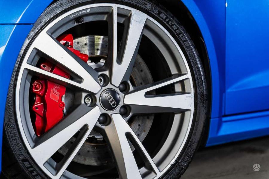 Zils Audi RS3 2017 Viļņa, ar dzinēja tilpumu 2.48 L un nobraukumu 135 tūkst. km par 36500 €, foto 12 vietnē AUTOMOTO.COM.LV