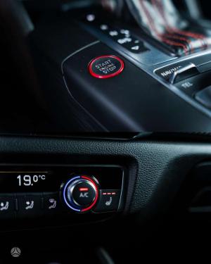 Zils Audi RS3 2017 Viļņa, ar dzinēja tilpumu 2.48 L un nobraukumu 135 tūkst. km par 36500 €, foto 30 vietnē AUTOMOTO.COM.LV