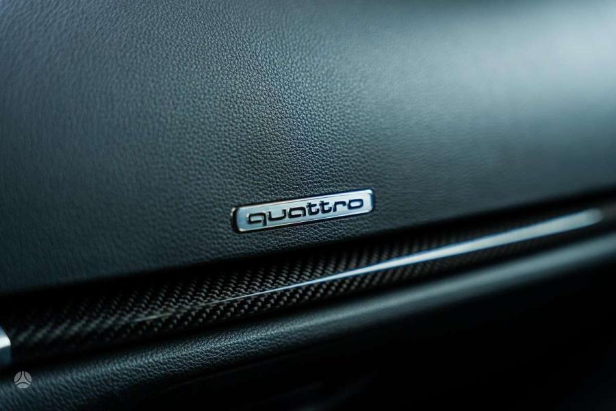 Zils Audi RS3 2017 Viļņa, ar dzinēja tilpumu 2.48 L un nobraukumu 135 tūkst. km par 36500 €, foto 32 vietnē AUTOMOTO.COM.LV