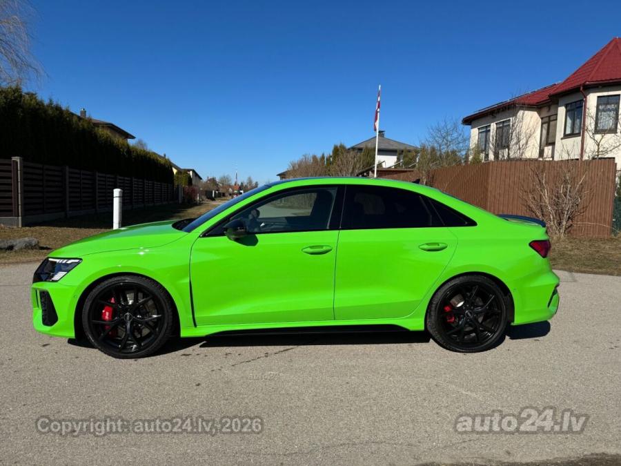 Zaļš Audi RS3 2024 Rīga, ar dzinēja tilpumu 2.50 L un nobraukumu 50 tūkst. km par 56700 €, foto 2 vietnē AUTOMOTO.COM.LV