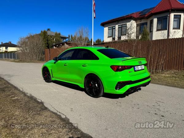 Zaļš Audi RS3 2024 Rīga, ar dzinēja tilpumu 2.50 L un nobraukumu 50 tūkst. km par 56700 €, foto 3 vietnē AUTOMOTO.COM.LV