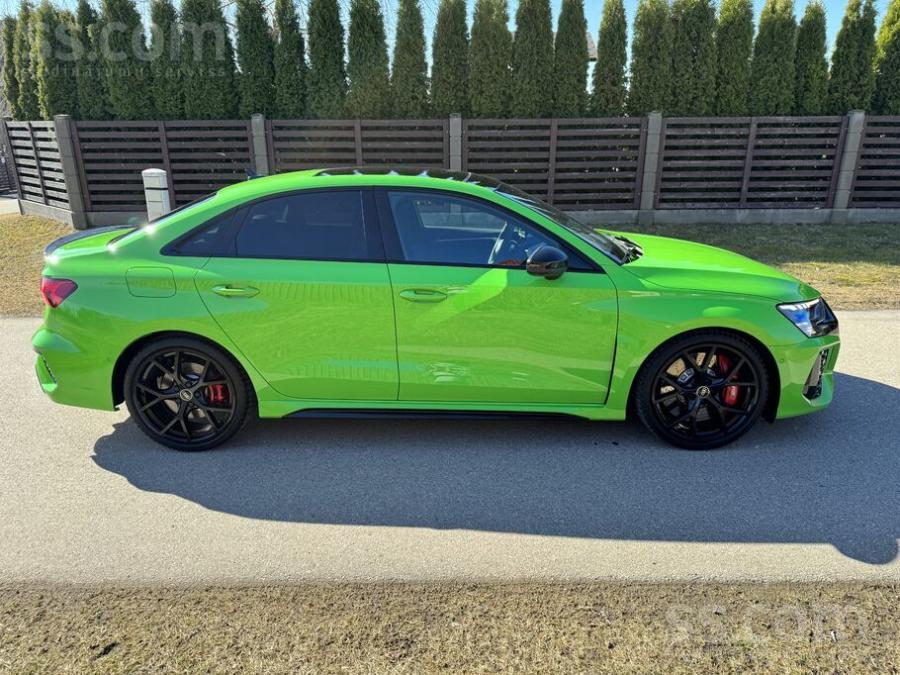 Green Audi RS3 2024 in Riga, with an engine capacity of 2.50 L and mileage of 53 thousand km for 51300 €, photo 7 on AUTOMOTO.COM.LV