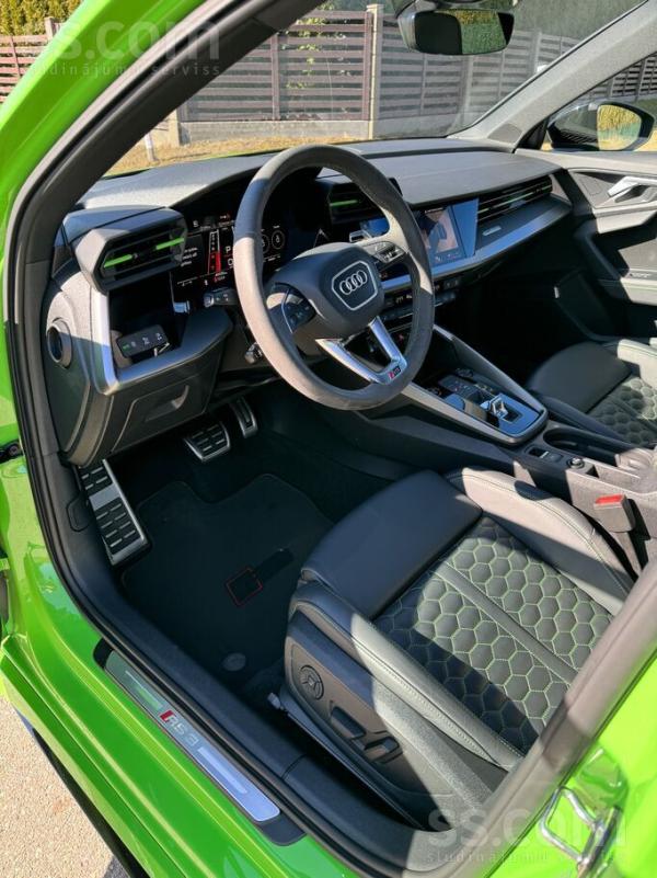 Green Audi RS3 2024 in Riga, with an engine capacity of 2.50 L and mileage of 53 thousand km for 51300 €, photo 9 on AUTOMOTO.COM.LV