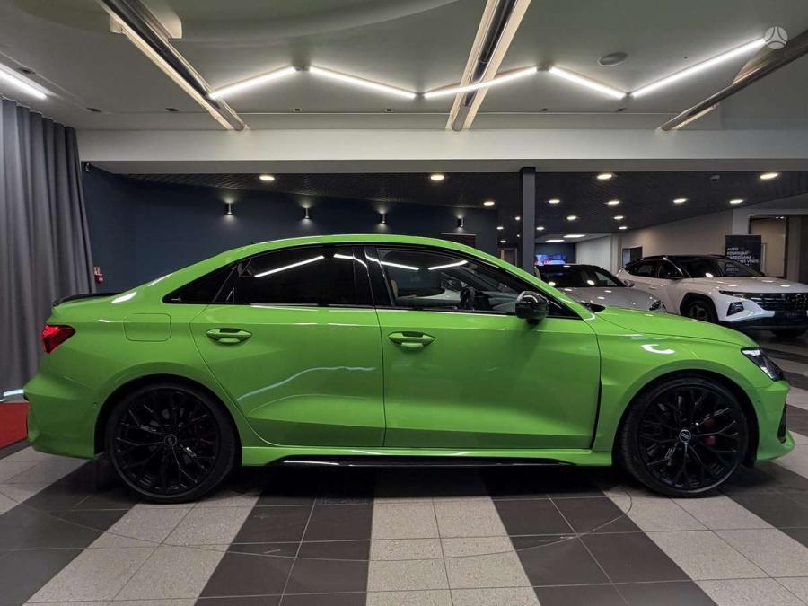 Green Audi RS3 2024 in Riga, with an engine capacity of 2.48 L and mileage of 59 thousand km for 51300 €, photo 5 on AUTOMOTO.COM.LV