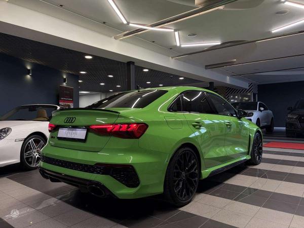 Green Audi RS3 2024 in Riga, with an engine capacity of 2.48 L and mileage of 59 thousand km for 51300 €, photo 5 on AUTOMOTO.COM.LV