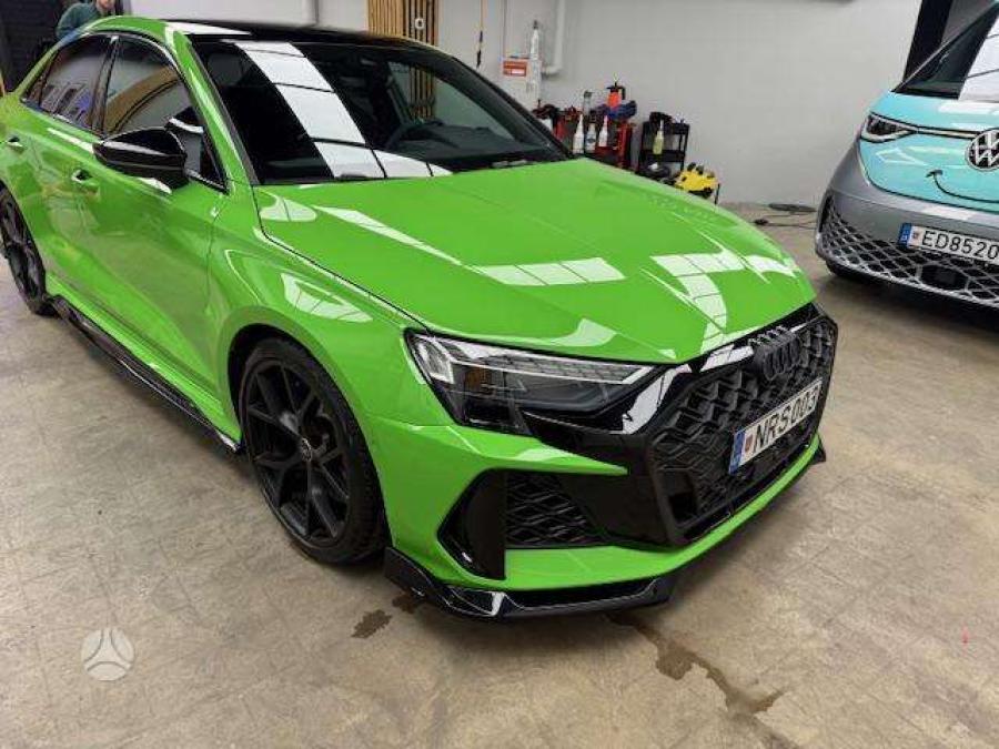 Green Audi RS3 2025 in Vilnius, with an engine capacity of 2.48 L and mileage of 4 thousand km for 72500 €, photo 5 on AUTOMOTO.COM.LV