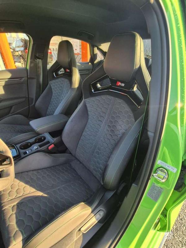 Zaļš Audi RS3 2025 Kauņa, ar dzinēja tilpumu 2.48 L un nobraukumu 12 tūkst. km par 62500 €, foto 9 vietnē AUTOMOTO.COM.LV