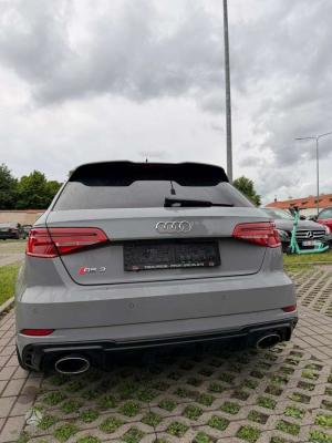 Pelēks Audi RS3 2020 Kauņa, ar dzinēja tilpumu 2.48 L un nobraukumu 85 tūkst. km par 33500 €, foto 4 vietnē AUTOMOTO.COM.LV