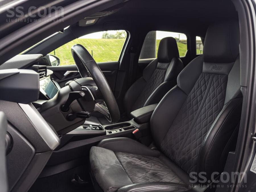 Grey Audi RS3 2024 in Riga, with an engine capacity of 2.50 L and mileage of 34 thousand km for 46900 €, photo 14 on AUTOMOTO.COM.LV