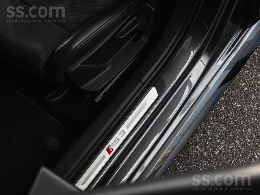 Grey Audi RS3 2024 in Riga, with an engine capacity of 2.50 L and mileage of 34 thousand km for 46900 €, photo 16 on AUTOMOTO.COM.LV