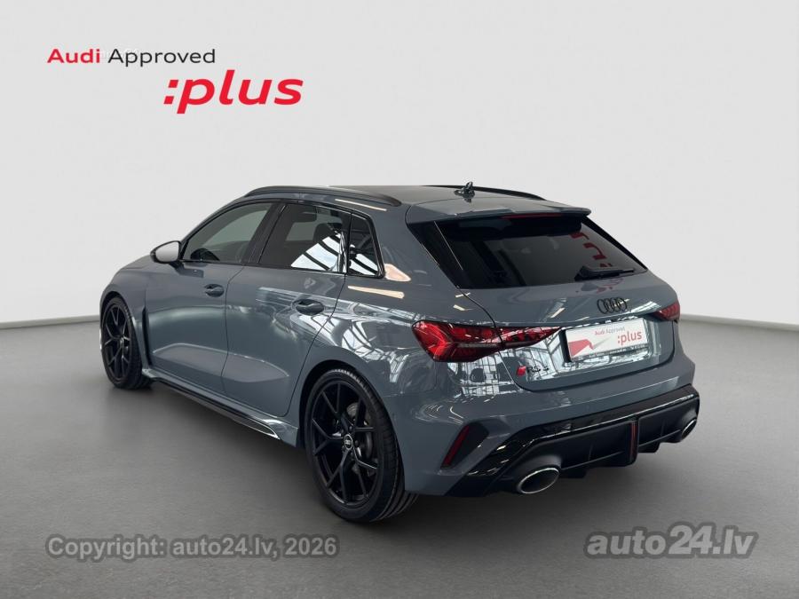 Pelēks Audi RS3 2025 Tallina, ar dzinēja tilpumu 2.50 L un nobraukumu 8 tūkst. km par 64900 €, foto 5 vietnē AUTOMOTO.COM.LV
