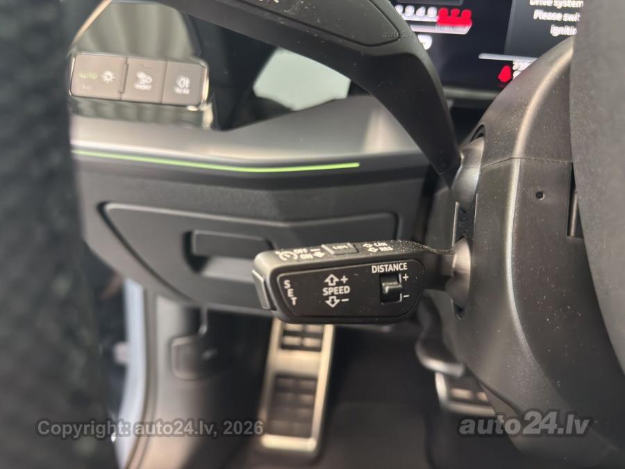 Pelēks Audi RS3 2025 Tallina, ar dzinēja tilpumu 2.50 L un nobraukumu 8 tūkst. km par 64900 €, foto 12 vietnē AUTOMOTO.COM.LV