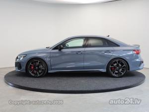 Pelēks Audi RS3 2024 Tallina, ar dzinēja tilpumu 2.48 L un nobraukumu 33 tūkst. km par 59900 €, foto 24 vietnē AUTOMOTO.COM.LV