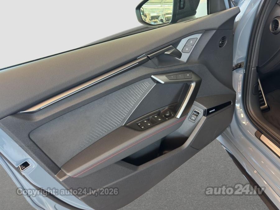 Grey Audi RS3 2025 in Tallinn, with an engine capacity of 2.50 L and mileage of 3 thousand km for 68900 €, photo 8 on AUTOMOTO.COM.LV