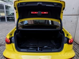 Yellow Audi RS3 2022 in Riga, with an engine capacity of 2.50 L and mileage of 61 thousand km for 41900 €, photo 12 on AUTOMOTO.COM.LV