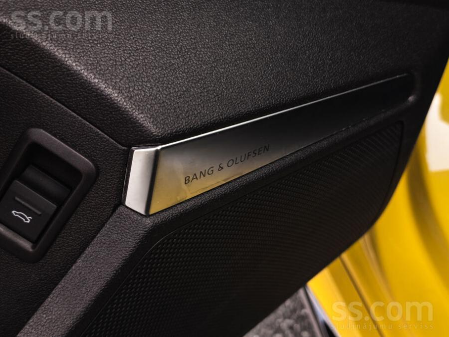 Yellow Audi RS3 2022 in Riga, with an engine capacity of 2.50 L and mileage of 61 thousand km for 41900 €, photo 21 on AUTOMOTO.COM.LV