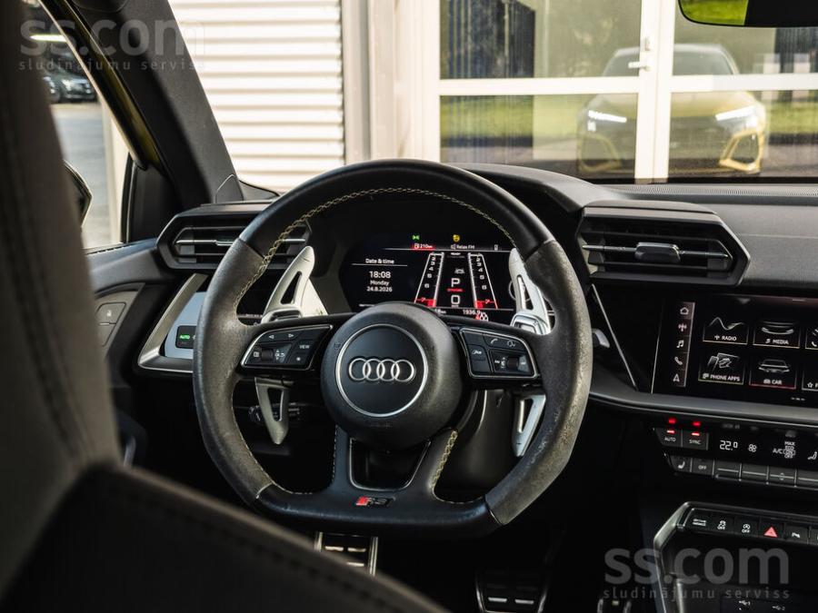 Yellow Audi RS3 2022 in Riga, with an engine capacity of 2.50 L and mileage of 61 thousand km for 41900 €, photo 32 on AUTOMOTO.COM.LV