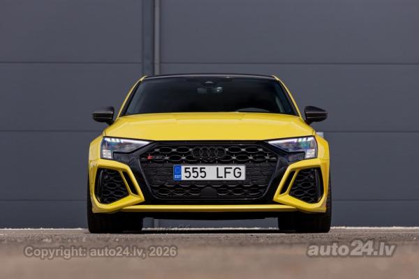 Dzeltens Audi RS3 2023 Tallina, ar dzinēja tilpumu 2.50 L un nobraukumu 80 tūkst. km par 55555 €, foto 1 vietnē AUTOMOTO.COM.LV