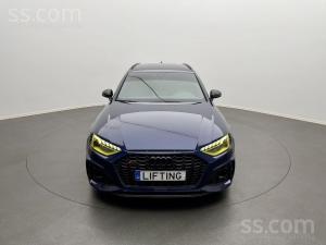 Blue Audi RS4 2020 in Riga, with an engine capacity of 2.90 L and mileage of 77 thousand km for 57100 €, photo 2 on AUTOMOTO.COM.LV
