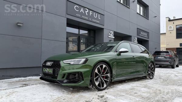 Zaļš Audi RS4 2018 Rīga, ar dzinēja tilpumu 2.90 L un nobraukumu 133 tūkst. km par 44900 €, foto 1 vietnē AUTOMOTO.COM.LV