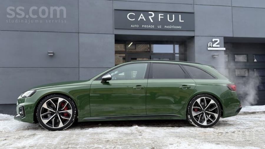 Zaļš Audi RS4 2018 Rīga, ar dzinēja tilpumu 2.90 L un nobraukumu 133 tūkst. km par 44900 €, foto 5 vietnē AUTOMOTO.COM.LV