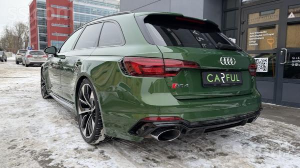 Green Audi RS4 2018 in Riga, with an engine capacity of 2.90 L and mileage of 133 thousand km for 44900 €, photo 7 on AUTOMOTO.COM.LV