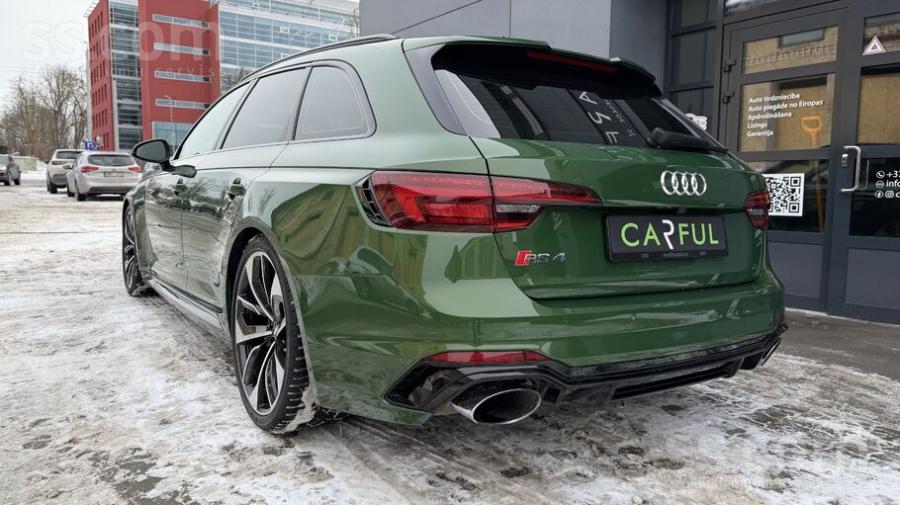 Zaļš Audi RS4 2018 Rīga, ar dzinēja tilpumu 2.90 L un nobraukumu 133 tūkst. km par 44900 €, foto 7 vietnē AUTOMOTO.COM.LV
