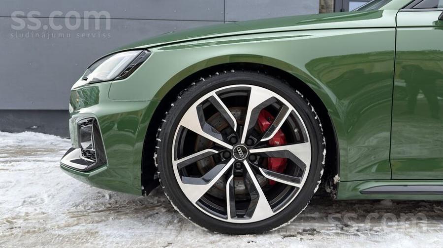 Zaļš Audi RS4 2018 Rīga, ar dzinēja tilpumu 2.90 L un nobraukumu 133 tūkst. km par 44900 €, foto 8 vietnē AUTOMOTO.COM.LV