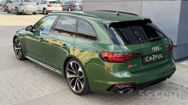 Zaļš Audi RS4 2018 Rīga, ar dzinēja tilpumu 2.90 L un nobraukumu 133 tūkst. km par 43000 €, foto 8 vietnē AUTOMOTO.COM.LV