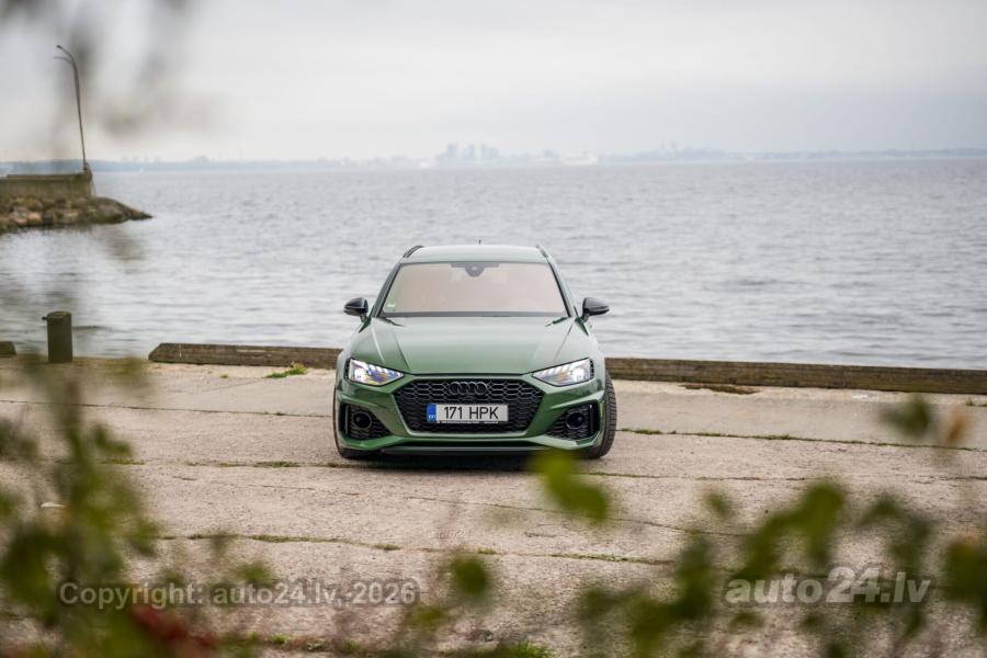 Zaļš Audi RS4 2021 Tallina, ar dzinēja tilpumu 2.90 L un nobraukumu 68 tūkst. km par 73000 €, foto 6 vietnē AUTOMOTO.COM.LV