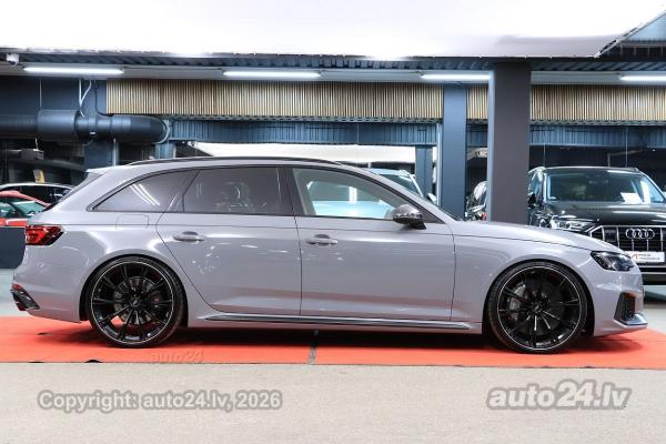Grey Audi RS4 2017 in Tallinn, with an engine capacity of 3.00 L and mileage of 105 thousand km for 44995 €, photo 5 on AUTOMOTO.COM.LV