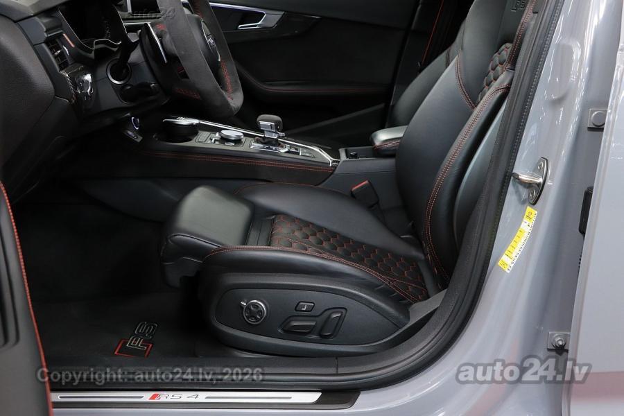 Pelēks Audi RS4 2017 Tallina, ar dzinēja tilpumu 3.00 L un nobraukumu 105 tūkst. km par 44995 €, foto 8 vietnē AUTOMOTO.COM.LV