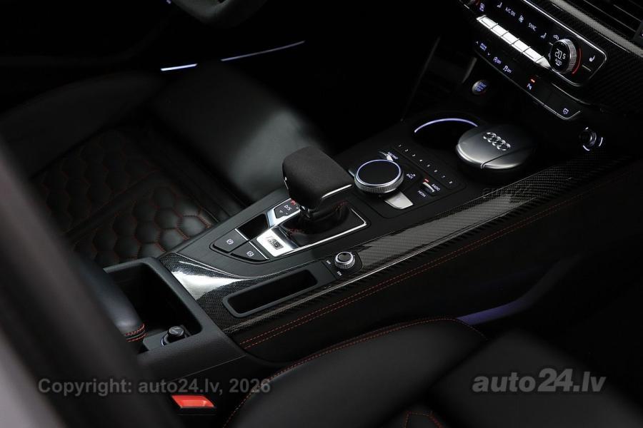Pelēks Audi RS4 2017 Tallina, ar dzinēja tilpumu 3.00 L un nobraukumu 105 tūkst. km par 44995 €, foto 29 vietnē AUTOMOTO.COM.LV