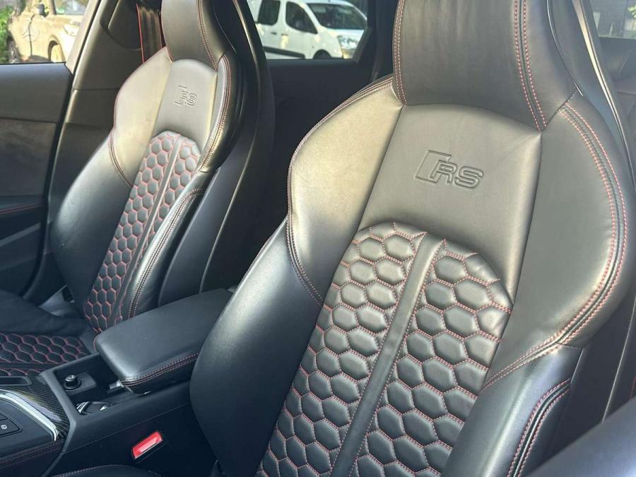 Grey Audi RS4 2018 in Jonava, with an engine capacity of 2.89 L and mileage of 193 thousand km for 26000 €, photo 12 on AUTOMOTO.COM.LV