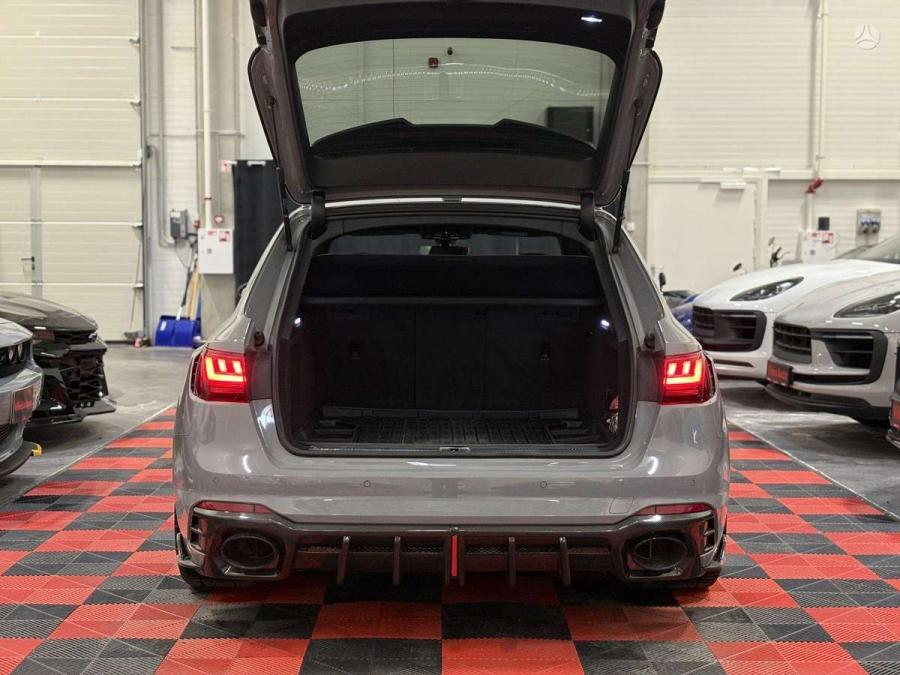 Pelēks Audi RS4 2021 Viļņa, ar dzinēja tilpumu 2.89 L un nobraukumu 83 tūkst. km par 46990 €, foto 38 vietnē AUTOMOTO.COM.LV