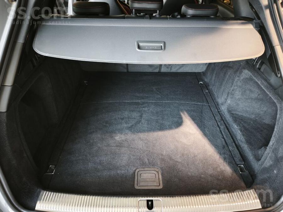 Grey Audi RS4 2024 in Riga, with an engine capacity of 2.90 L and mileage of 114 thousand km for 55000 €, photo 13 on AUTOMOTO.COM.LV